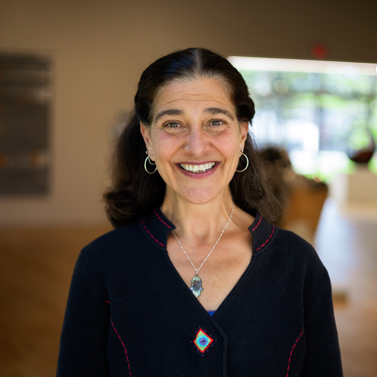 Story Be Told – Jen Strauss – Storyteller, Speaker, Narrative Coach